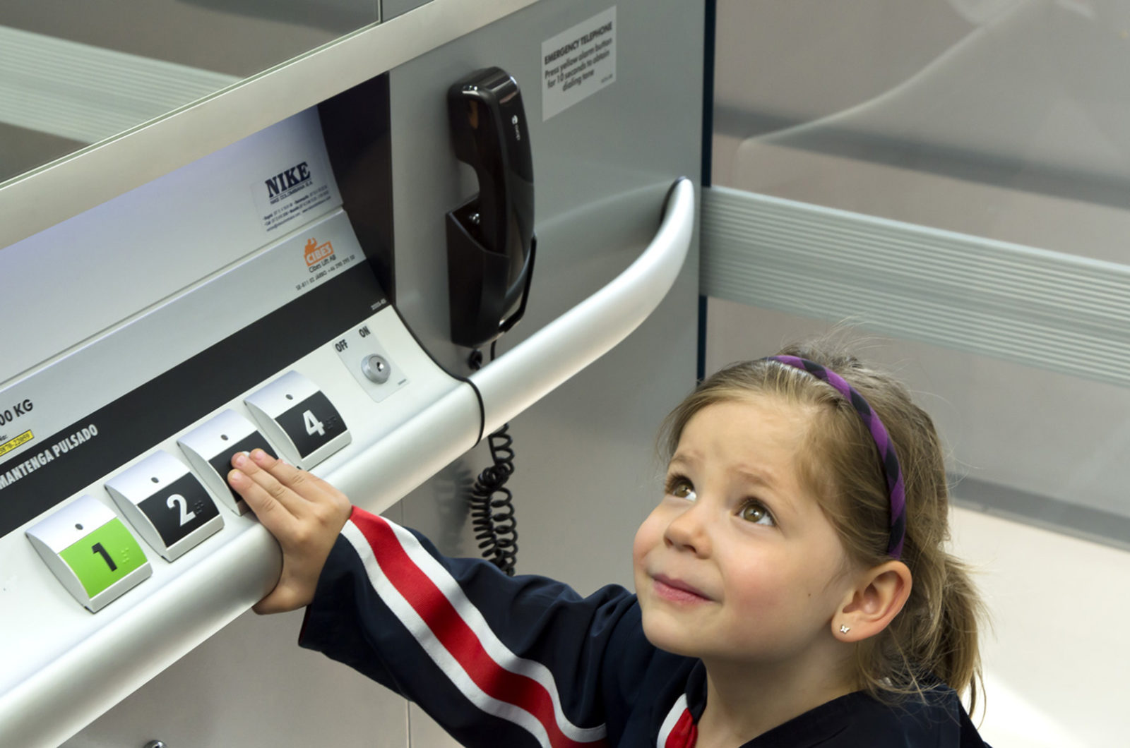 A great lift for a school - Hiss I Skåne - The missing link