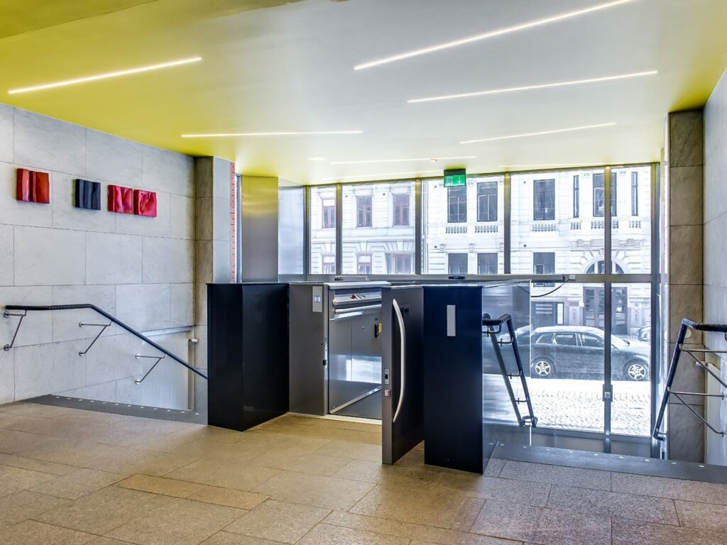 How to Buy a Lift - Kalea's Lift Buyer's Guide